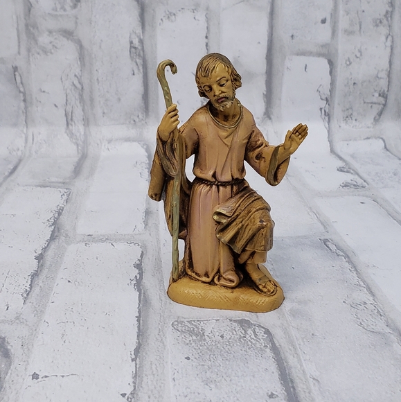 Fontanini | Holiday | Vintageroman Fontanini Depicting Joseph Kneeling ...